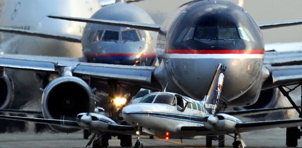 How do airport slots work? - Fly Aeolus