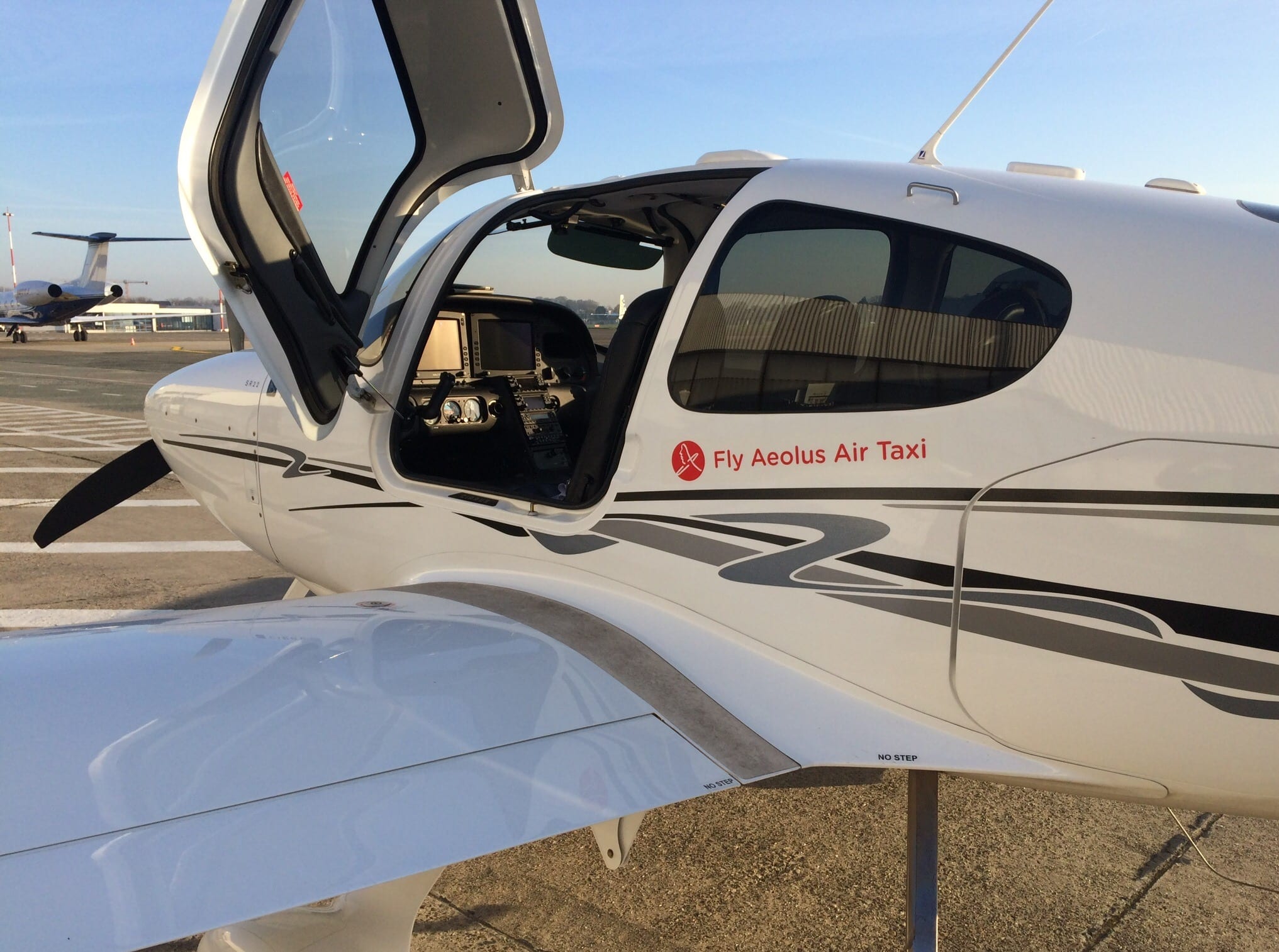 Bring your brand on board! - Fly Aeolus